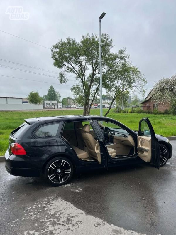 Melns BMW 320 2006 Jonava, ar dzinēja tilpumu 2.00 L un nobraukumu 381 tūkst. km par 3750 €, foto 4 vietnē AUTOMOTO.COM.LV