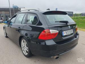 Melns BMW 320 2006 Kauņa, ar dzinēja tilpumu 2.00 L un nobraukumu 350 tūkst. km par 3750 €, foto 7 vietnē AUTOMOTO.COM.LV