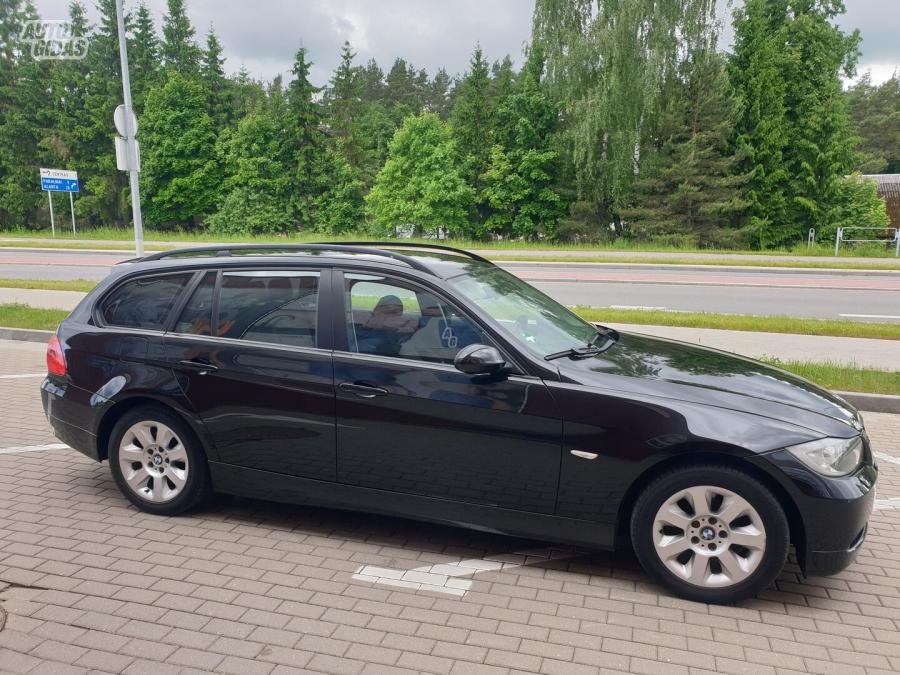 Черный БМВ 320 2006 в Утена, объемом двигателя 2.00 л и пробегом 389 тыс. км за 3100 €, фото 6 на AUTOMOTO.COM.LV