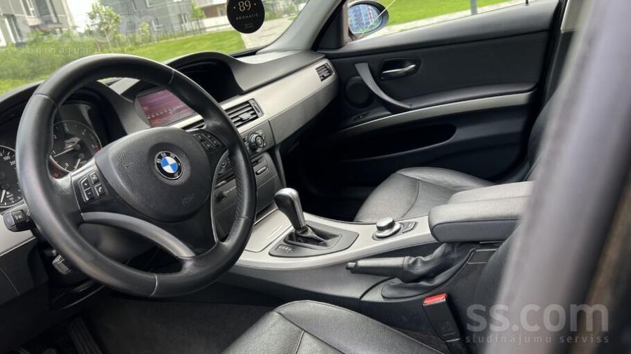 Melns BMW 320 2006 Rīga, ar dzinēja tilpumu 2.00 L un nobraukumu 300 tūkst. km par 4990 €, foto 16 vietnē AUTOMOTO.COM.LV