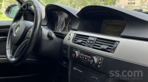 Melns BMW 320 2006 Rīga, ar dzinēja tilpumu 2.00 L un nobraukumu 300 tūkst. km par 4990 €, foto 24 vietnē AUTOMOTO.COM.LV