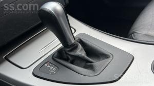 Melns BMW 320 2006 Rīga, ar dzinēja tilpumu 2.00 L un nobraukumu 300 tūkst. km par 4990 €, foto 28 vietnē AUTOMOTO.COM.LV