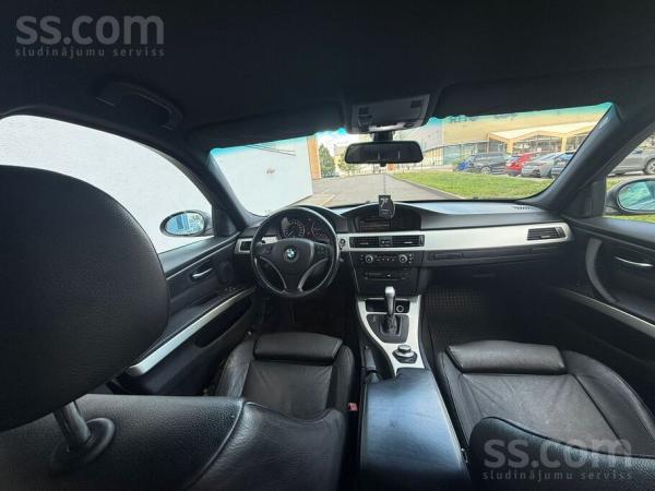Melns BMW 320 2006 Rīga, ar dzinēja tilpumu 2.00 L un nobraukumu 0 tūkst. km par 3900 €, foto 4 vietnē AUTOMOTO.COM.LV