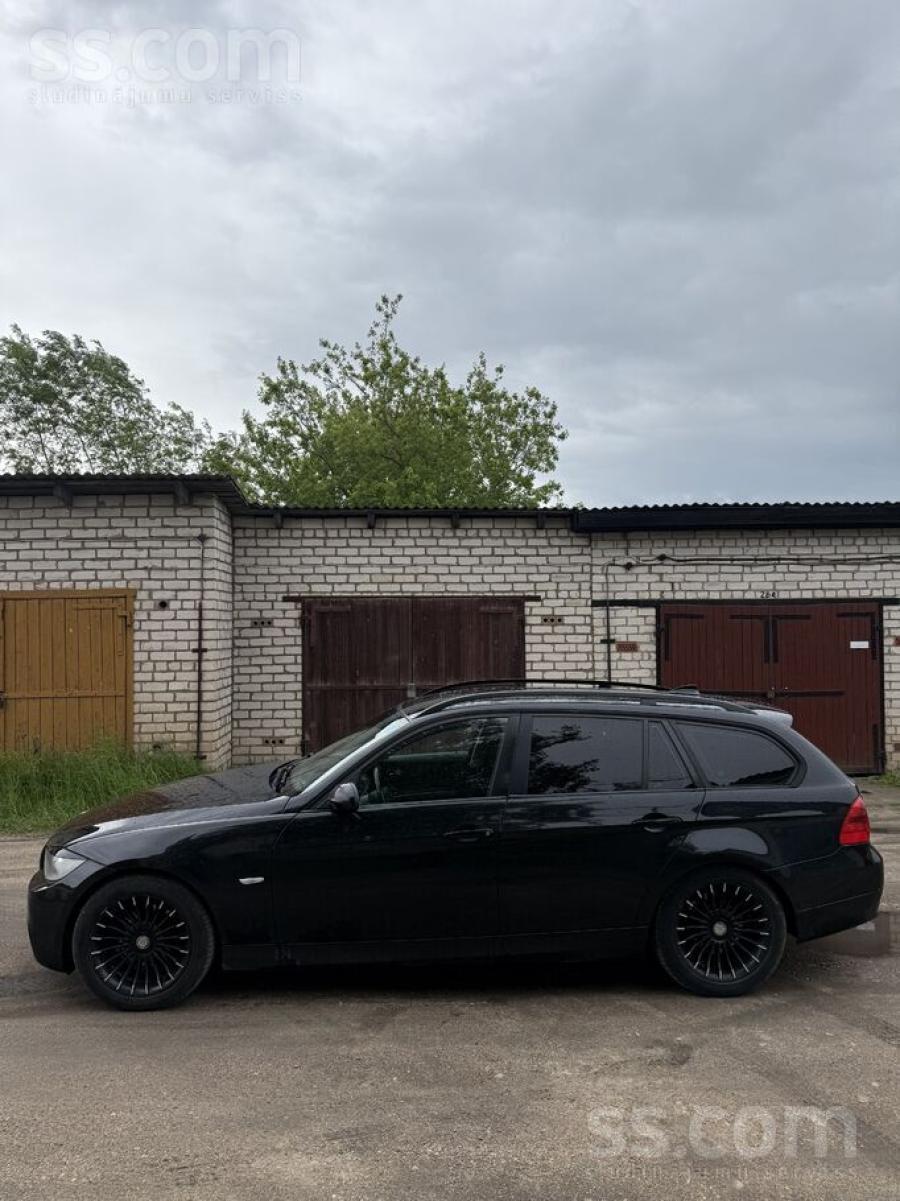 Melns BMW 320 2006 Balvi, ar dzinēja tilpumu 2.00 L un nobraukumu 436 tūkst. km par 3500 €, foto 3 vietnē AUTOMOTO.COM.LV