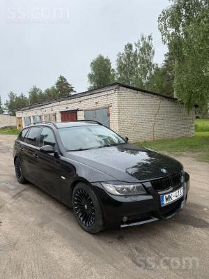 Melns BMW 320 2006 Balvi, ar dzinēja tilpumu 2.00 L un nobraukumu 436 tūkst. km par 3500 €, foto 8 vietnē AUTOMOTO.COM.LV