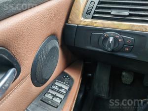 Melns BMW 320 2006 Jūrmala, ar dzinēja tilpumu 2.00 L un nobraukumu 352 tūkst. km par 3890 €, foto 7 vietnē AUTOMOTO.COM.LV