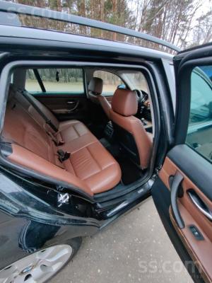 Melns BMW 320 2006 Jūrmala, ar dzinēja tilpumu 2.00 L un nobraukumu 352 tūkst. km par 3890 €, foto 9 vietnē AUTOMOTO.COM.LV