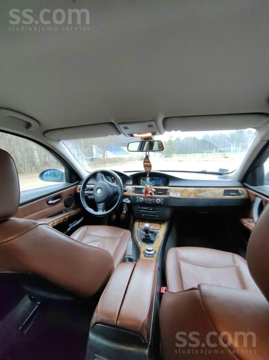 Melns BMW 320 2006 Jūrmala, ar dzinēja tilpumu 2.00 L un nobraukumu 352 tūkst. km par 3890 €, foto 10 vietnē AUTOMOTO.COM.LV