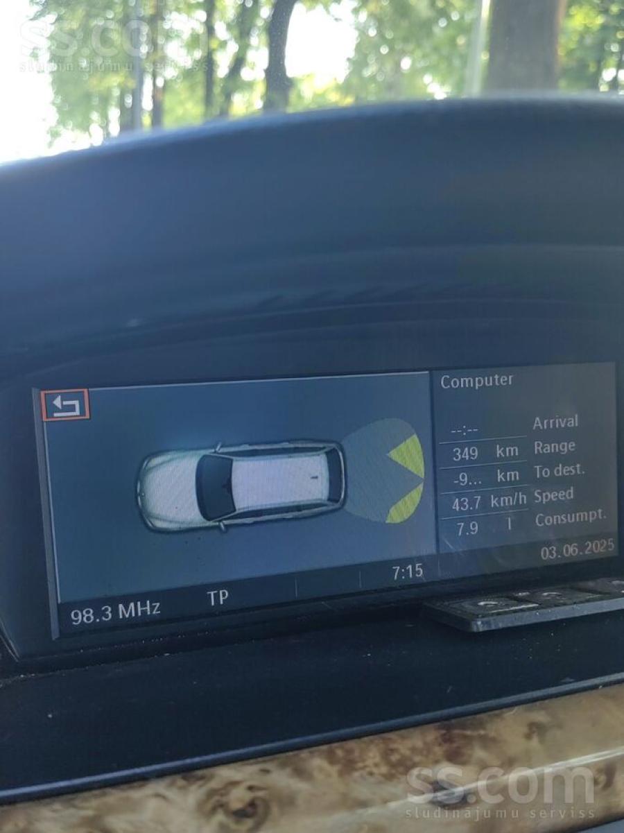 Melns BMW 320 2006 Jūrmala, ar dzinēja tilpumu 2.00 L un nobraukumu 352 tūkst. km par 3890 €, foto 15 vietnē AUTOMOTO.COM.LV