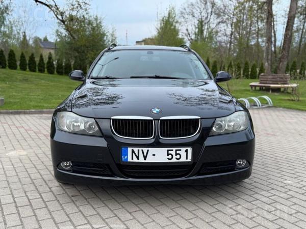 Melns BMW 320 2006 Rīga, ar dzinēja tilpumu 2.00 L un nobraukumu 318 tūkst. km par 3700 €, foto 1 vietnē AUTOMOTO.COM.LV