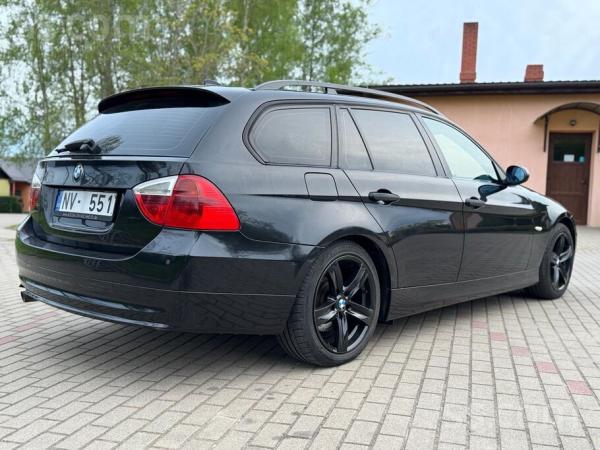 Melns BMW 320 2006 Rīga, ar dzinēja tilpumu 2.00 L un nobraukumu 318 tūkst. km par 3700 €, foto 5 vietnē AUTOMOTO.COM.LV