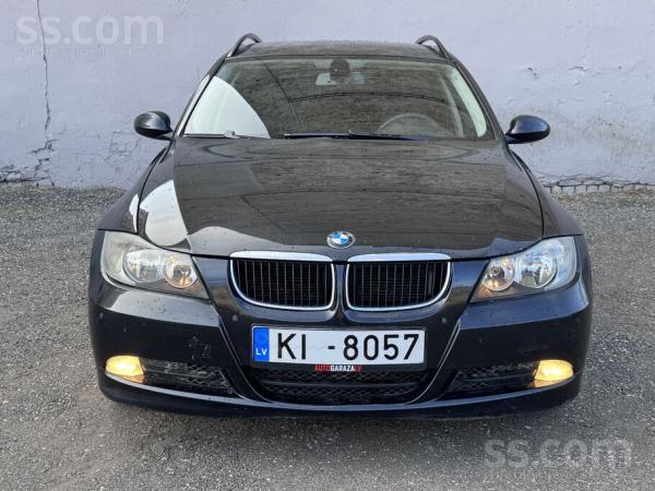 Melns BMW 320 2006 Rīga, ar dzinēja tilpumu 2.00 L un nobraukumu 349 tūkst. km par 2850 €, foto 3 vietnē AUTOMOTO.COM.LV