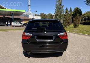 Black BMW 320 2006 in Riga, with an engine capacity of 2.00 L and mileage of 300 thousand km for 4100 €, photo 6 on AUTOMOTO.COM.LV