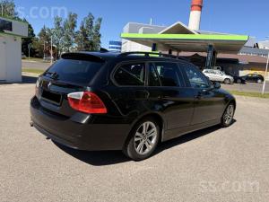 Black BMW 320 2006 in Riga, with an engine capacity of 2.00 L and mileage of 300 thousand km for 4100 €, photo 7 on AUTOMOTO.COM.LV