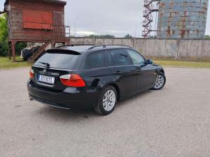 Melns BMW 320 2006 Kėdainiai, ar dzinēja tilpumu 2.00 L un nobraukumu 390 tūkst. km par 2600 €, foto 7 vietnē AUTOMOTO.COM.LV