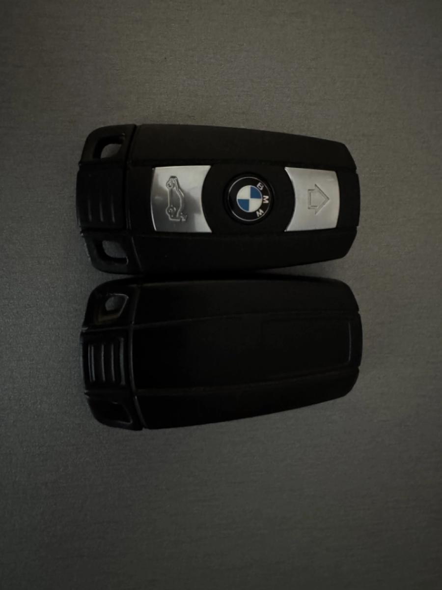 Black BMW 320 2006 in Riga, with an engine capacity of 2.00 L and mileage of 425 thousand km for 3390 €, photo 34 on AUTOMOTO.COM.LV