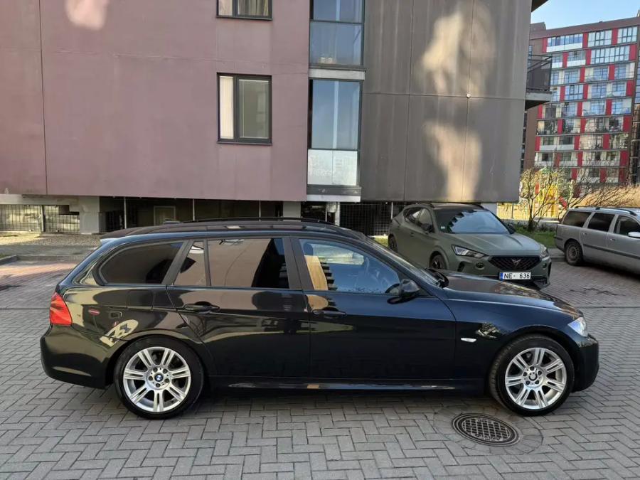 Black BMW 320 2006 in Riga, with an engine capacity of 2.00 L and mileage of 425 thousand km for 3390 €, photo 7 on AUTOMOTO.COM.LV