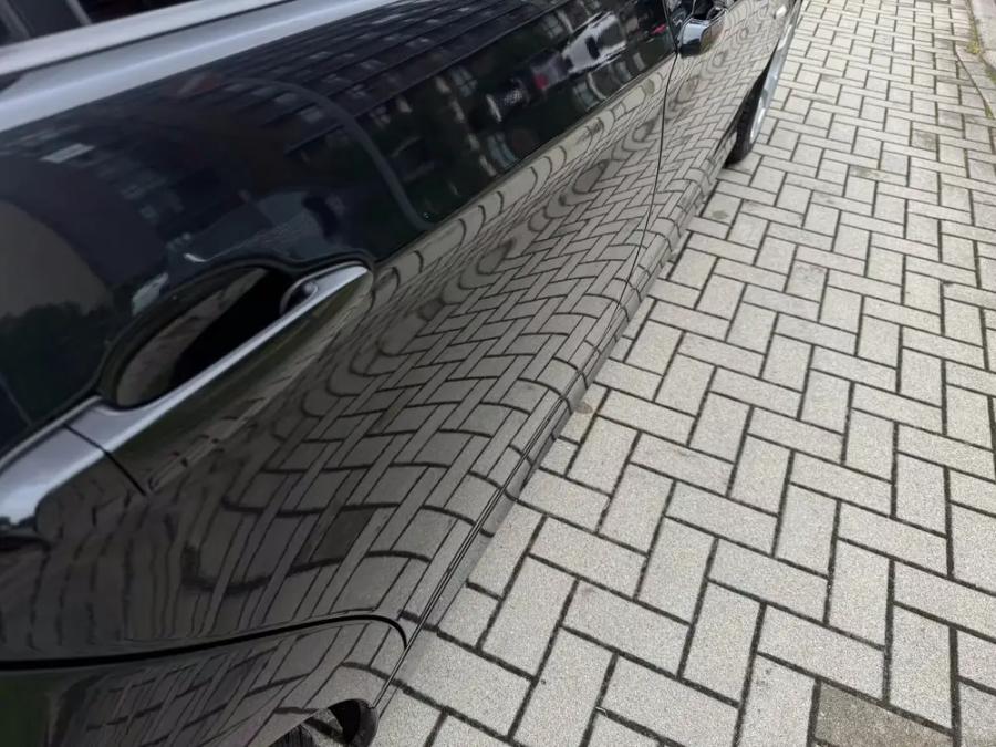 Black BMW 320 2006 in Riga, with an engine capacity of 2.00 L and mileage of 358 thousand km for 3790 €, photo 11 on AUTOMOTO.COM.LV
