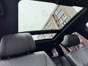 Black BMW 320 2006 in Riga, with an engine capacity of 2.00 L and mileage of 358 thousand km for 3790 €, photo 14 on AUTOMOTO.COM.LV