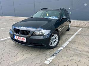 Black BMW 320 2006 in Kaunas, with an engine capacity of 2.00 L and mileage of 335 thousand km for 3100 €, photo  on AUTOMOTO.COM.LV