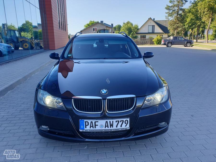 Black BMW 320 2006 in Utena, with an engine capacity of 2.00 L and mileage of 275 thousand km for 3600 €, photo 11 on AUTOMOTO.COM.LV