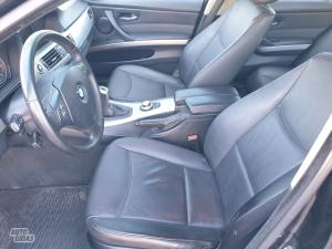 Black BMW 320 2006 in Utena, with an engine capacity of 2.00 L and mileage of 275 thousand km for 3600 €, photo 13 on AUTOMOTO.COM.LV