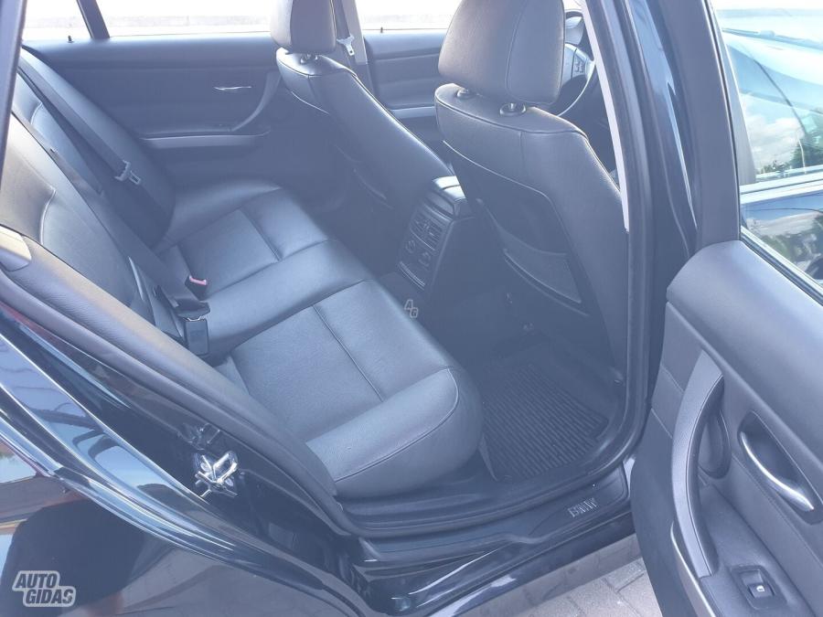 Black BMW 320 2006 in Utena, with an engine capacity of 2.00 L and mileage of 275 thousand km for 3600 €, photo 16 on AUTOMOTO.COM.LV