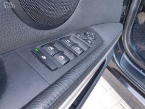 Black BMW 320 2006 in Utena, with an engine capacity of 2.00 L and mileage of 275 thousand km for 3600 €, photo 17 on AUTOMOTO.COM.LV