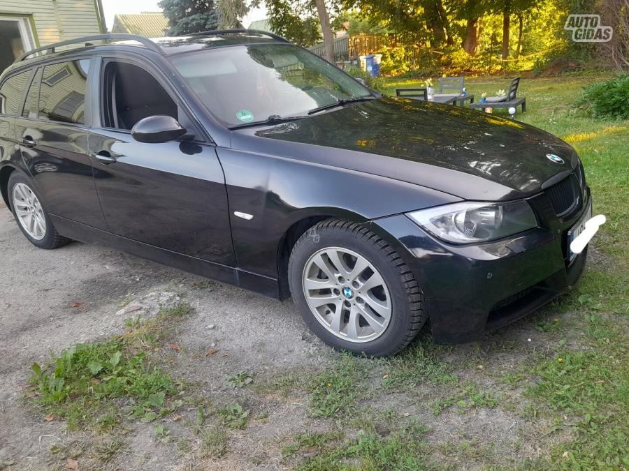 Melns BMW 320 2006 Marijampole, ar dzinēja tilpumu 2.00 L un nobraukumu 406 tūkst. km par 2250 €, foto 4 vietnē AUTOMOTO.COM.LV