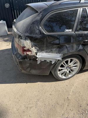 Black BMW 320 2006 in Marijampole, with an engine capacity of 2.00 L and mileage of 337 thousand km for 1650 €, photo 6 on AUTOMOTO.COM.LV