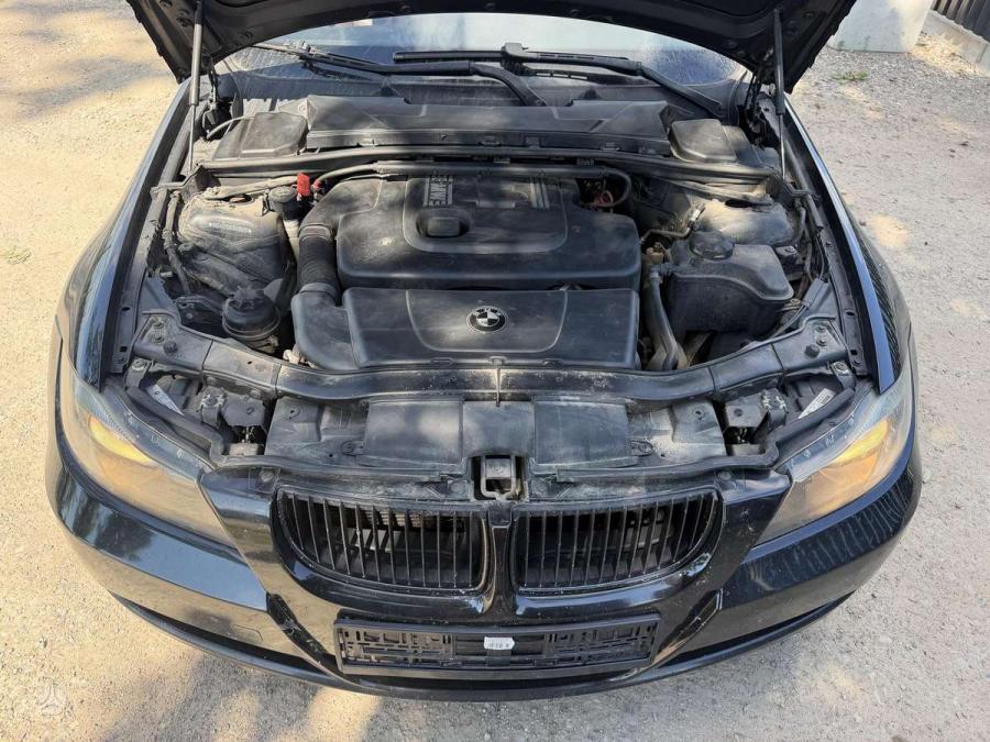 Black BMW 320 2006 in Marijampole, with an engine capacity of 2.00 L and mileage of 337 thousand km for 1650 €, photo 11 on AUTOMOTO.COM.LV