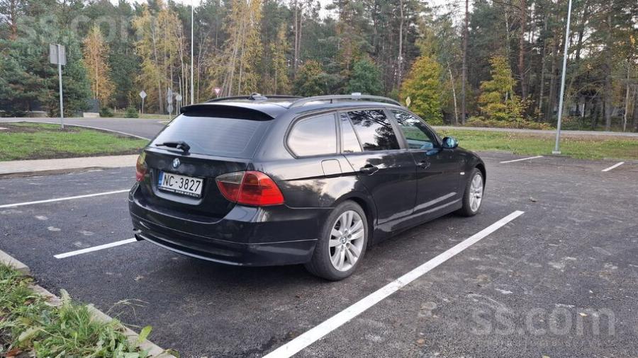 Melns BMW 320 2006 Rīga, ar dzinēja tilpumu 2.00 L un nobraukumu 391 tūkst. km par 3650 €, foto 4 vietnē AUTOMOTO.COM.LV