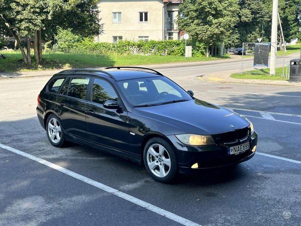Black BMW 320 2006 in Utena, with an engine capacity of 2.00 L and mileage of 341 thousand km for 1800 €, photo 1 on AUTOMOTO.COM.LV