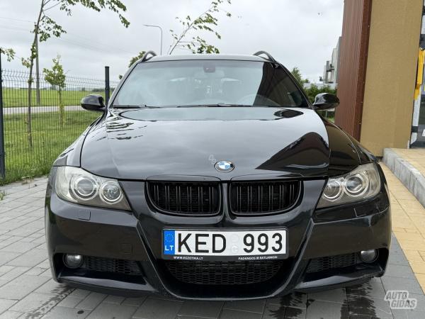 Black BMW 320 2006 in Kaunas, with an engine capacity of 2.00 L and mileage of 448 thousand km for 3650 €, photo 2 on AUTOMOTO.COM.LV