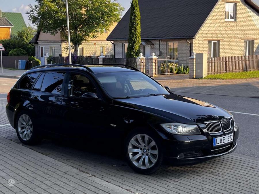 Черный БМВ 320 2006 в Укмерге, объемом двигателя 2.00 л и пробегом 425 тыс. км за 2800 €, фото 5 на AUTOMOTO.COM.LV