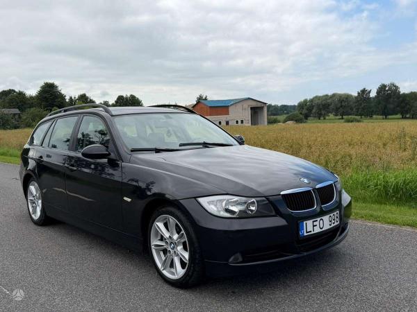 Melns BMW 320 2006 Alīta, ar dzinēja tilpumu 2.00 L un nobraukumu 356 tūkst. km par 2850 €, foto 9 vietnē AUTOMOTO.COM.LV