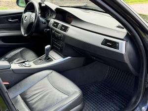 Black BMW 320 2006 in Alytus, with an engine capacity of 2.00 L and mileage of 356 thousand km for 2850 €, photo 15 on AUTOMOTO.COM.LV
