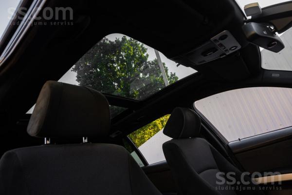 Melns BMW 320 2006 Jelgava, ar dzinēja tilpumu 2.00 L un nobraukumu 266 tūkst. km par 3500 €, foto 9 vietnē AUTOMOTO.COM.LV