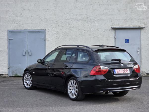 Black BMW 320 2006 in Vilnius, with an engine capacity of 2.00 L and mileage of 300 thousand km for 3400 €, photo 4 on AUTOMOTO.COM.LV
