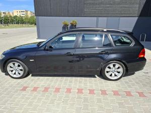 Black BMW 320 2006 in Siauliai, with an engine capacity of 2.00 L and mileage of 397 thousand km for 2245 €, photo 7 on AUTOMOTO.COM.LV
