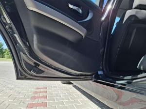 Black BMW 320 2006 in Siauliai, with an engine capacity of 2.00 L and mileage of 397 thousand km for 2245 €, photo 16 on AUTOMOTO.COM.LV
