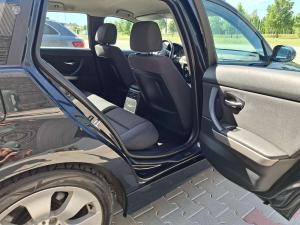 Black BMW 320 2006 in Siauliai, with an engine capacity of 2.00 L and mileage of 397 thousand km for 2245 €, photo 18 on AUTOMOTO.COM.LV