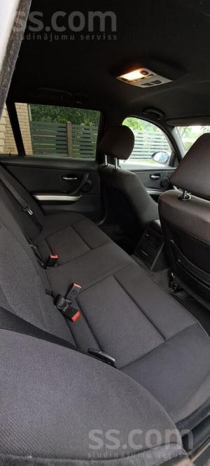 Melns BMW 320 2006 Valmiera, ar dzinēja tilpumu 2.00 L un nobraukumu 258 tūkst. km par 3700 €, foto 7 vietnē AUTOMOTO.COM.LV