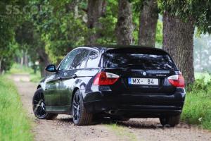 Melns BMW 320 2006 Valmiera, ar dzinēja tilpumu 2.00 L un nobraukumu 258 tūkst. km par 3700 €, foto 8 vietnē AUTOMOTO.COM.LV