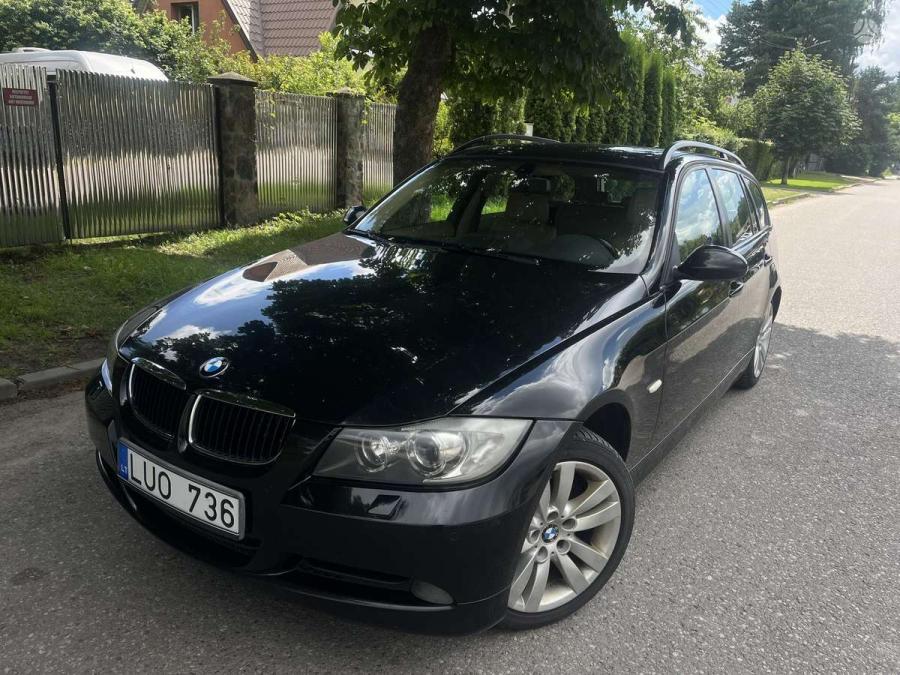 Black BMW 320 2006 in Kaunas, with an engine capacity of 2.00 L and mileage of 387 thousand km for 2800 €, photo 1 on AUTOMOTO.COM.LV