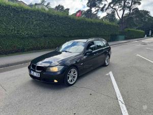 Melns BMW 320 2006 Palanga, ar dzinēja tilpumu 2.00 L un nobraukumu 362 tūkst. km par 2300 €, foto 5 vietnē AUTOMOTO.COM.LV