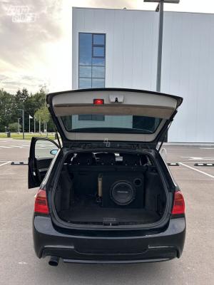 Melns BMW 320 2006 Plungė, ar dzinēja tilpumu 2.00 L un nobraukumu 386 tūkst. km par 2700 €, foto 5 vietnē AUTOMOTO.COM.LV