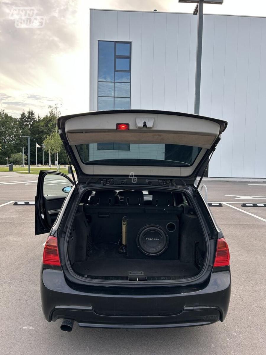 Melns BMW 320 2006 Plungė, ar dzinēja tilpumu 2.00 L un nobraukumu 386 tūkst. km par 2700 €, foto 5 vietnē AUTOMOTO.COM.LV