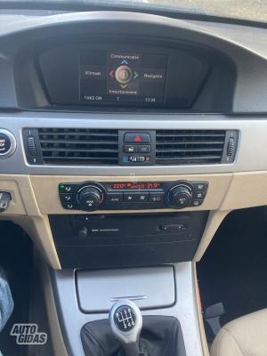 Black BMW 320 2006 in Vilnius, with an engine capacity of 2.00 L and mileage of 395 thousand km for 1650 €, photo 6 on AUTOMOTO.COM.LV