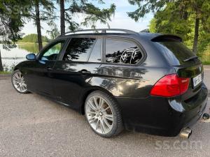 Melns BMW 320 2006 Liepāja, ar dzinēja tilpumu 2.00 L un nobraukumu 391 tūkst. km par 2390 €, foto 9 vietnē AUTOMOTO.COM.LV